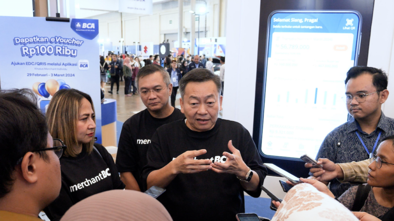 Aplikasi Merchant BCA, Bikin Pelaku Usaha Jadi Serba Bisa
